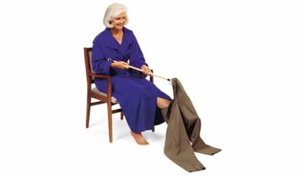10 Simple Dressing Aids Help Seniors Stay Independent – DailyCaring